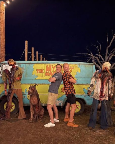 The Ultimate Haunted Date Night - The Dead End Hayride